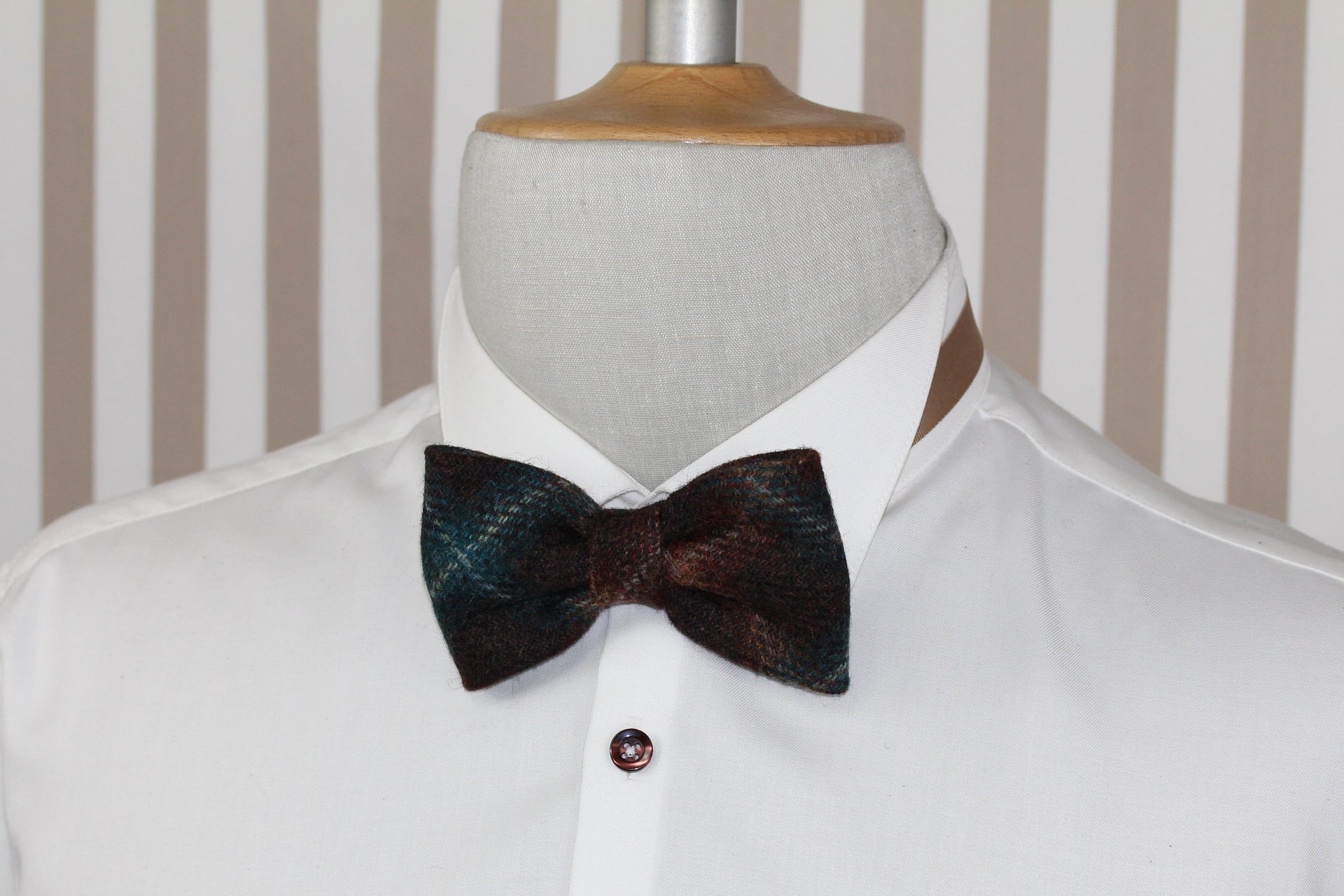 Treger von De Weerdt & Co. | Zeitlose Herrenmode | Luzern – Atelier Treger